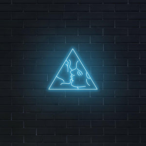 'Kiss' LED Neon Sign