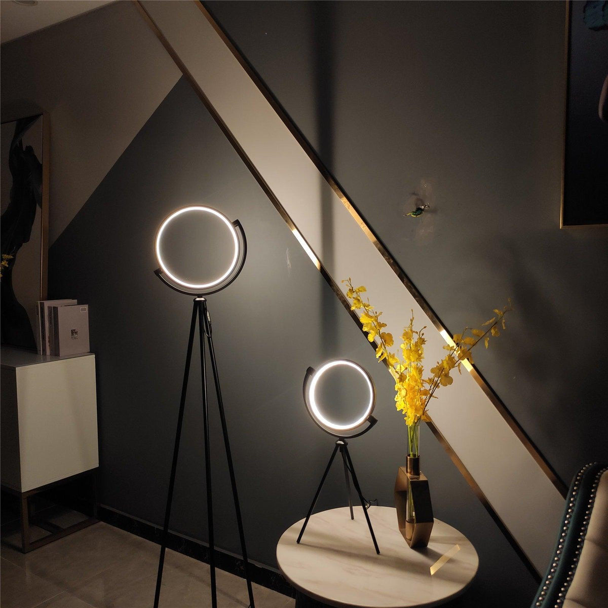 Mini Tripod Lamp